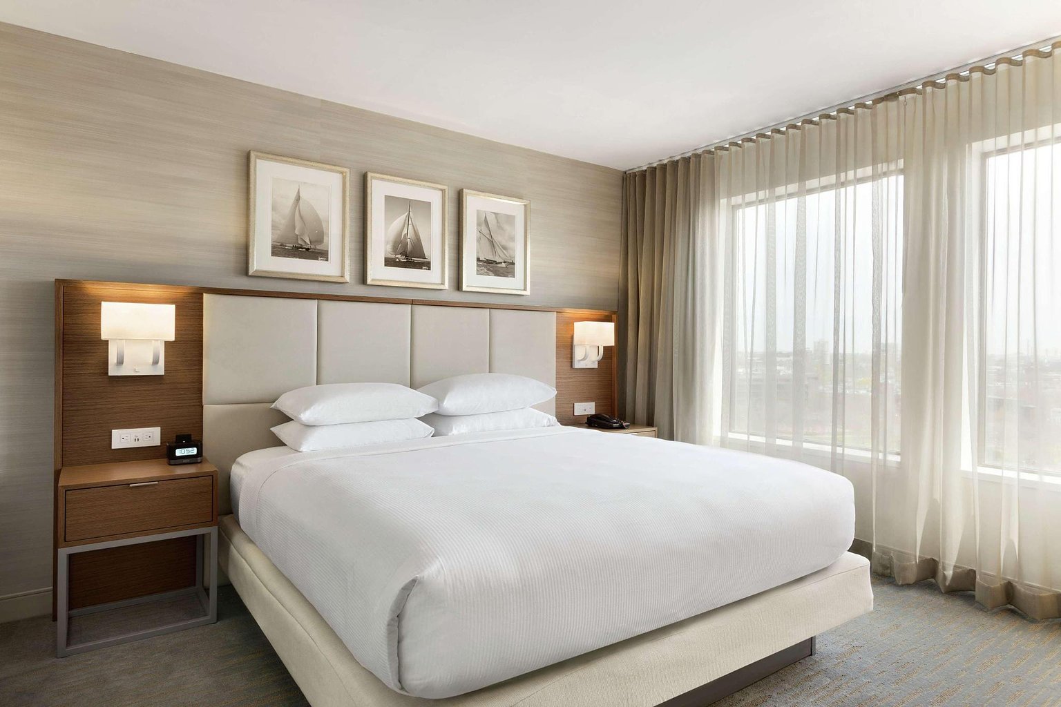 DoubleTree Suites by Hilton Hotel Boston-Cambridge - HafH