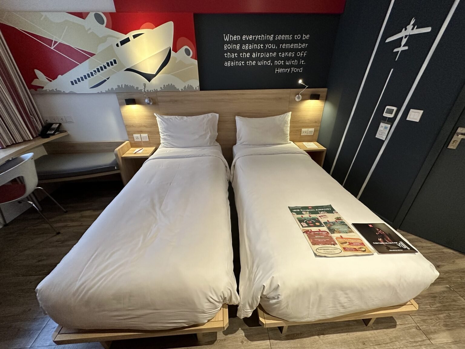 ホーチミン空港トランジットに最適！隣のフードコートが安くて美味しい＆コスパ最高な街スパ徒歩圏内 | Ibis Saigon Airport の宿泊記・体験談 - HafH