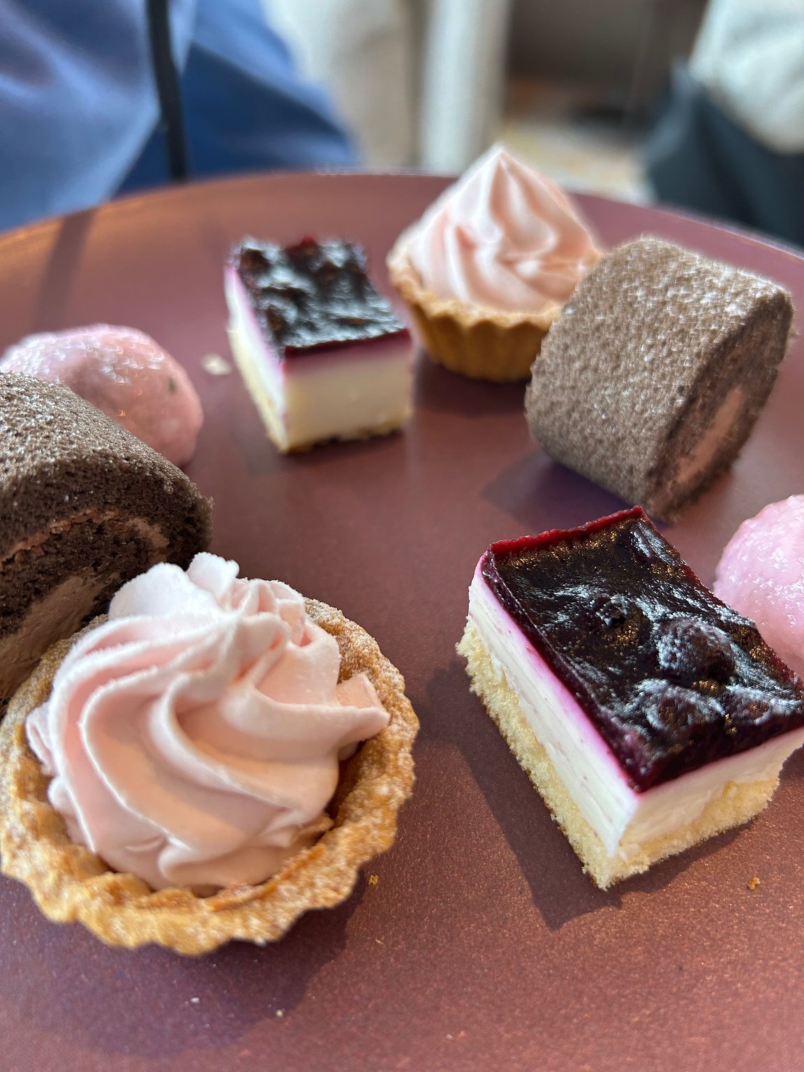 Enjoy Luxurious Moments at Home | ANA Crowne Plaza Hiroshima Stay Experience & Sharing - HafH