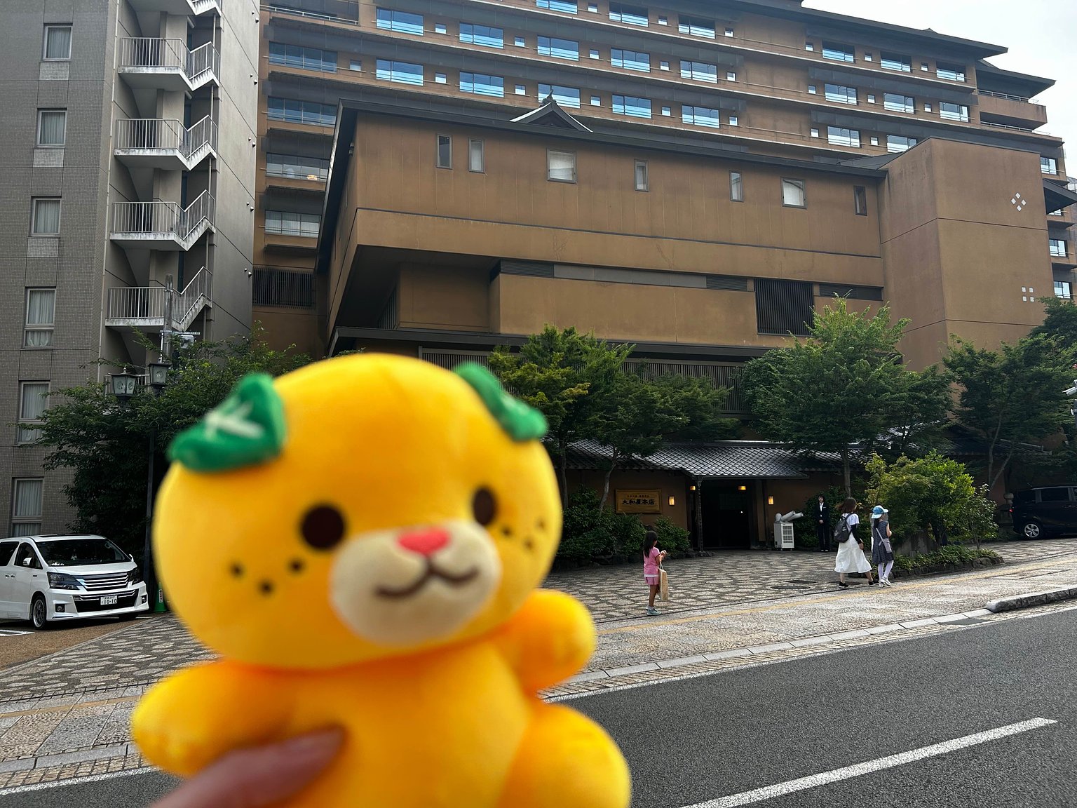 Great Location Behind Dogo Onsen Honkan! - HafH